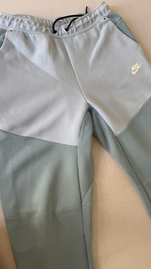 Nike tech fleece