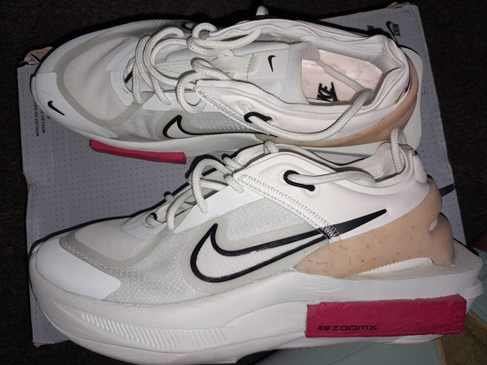 Nike patike kao nove 38