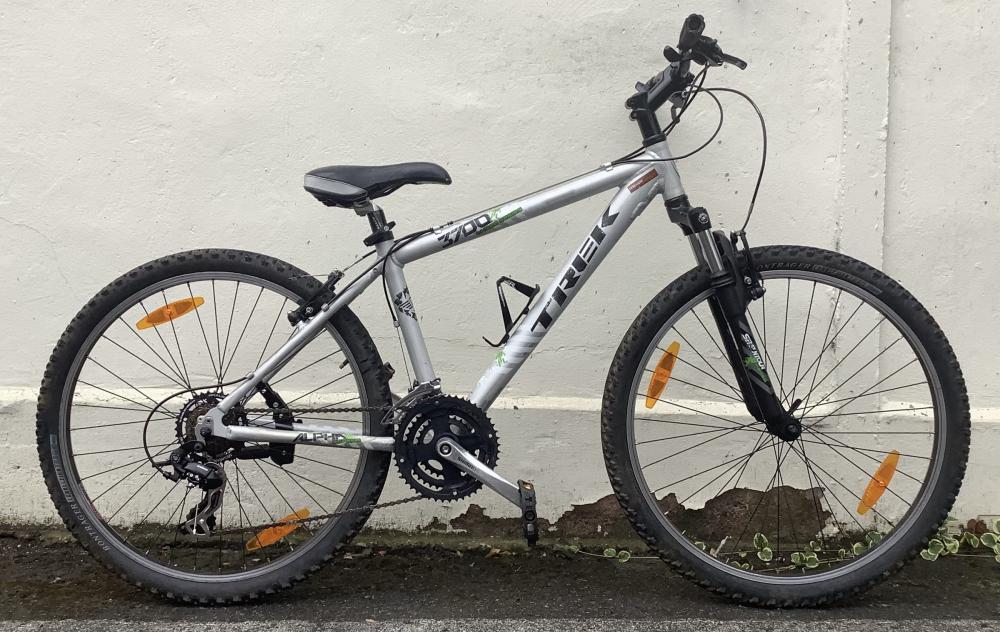 Trek 3700