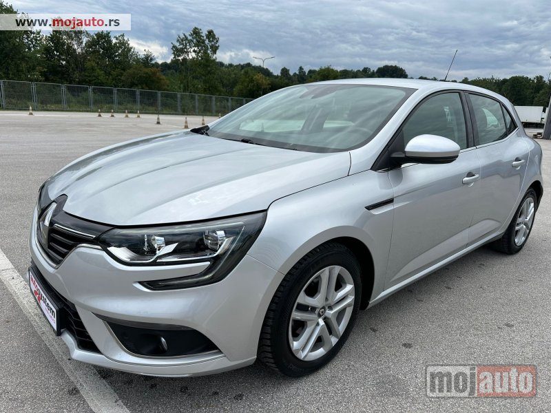 Renault Megane 1.5 DCI KREDITI NA LICU MESTA