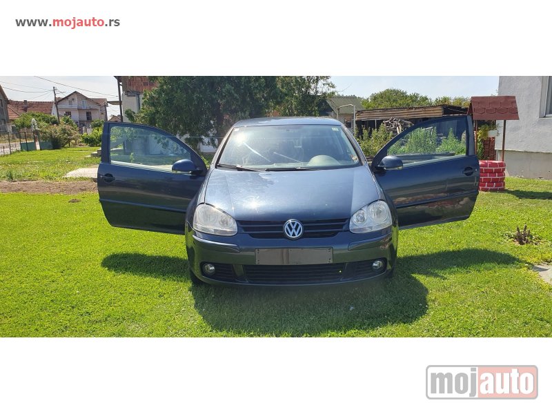 VW Golf 5 1.4