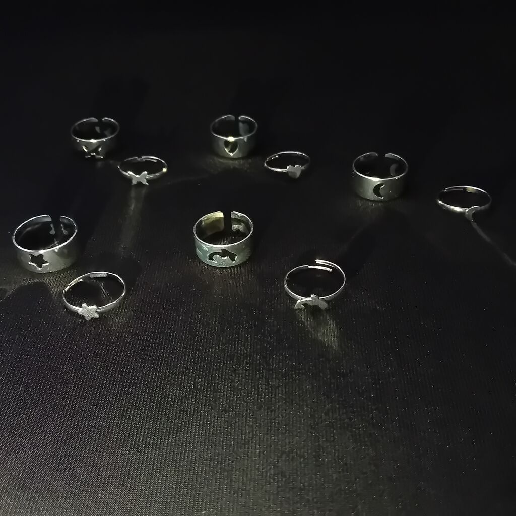 Parovi prstenčića od nerđajućeg čelika cena je po jednom paru