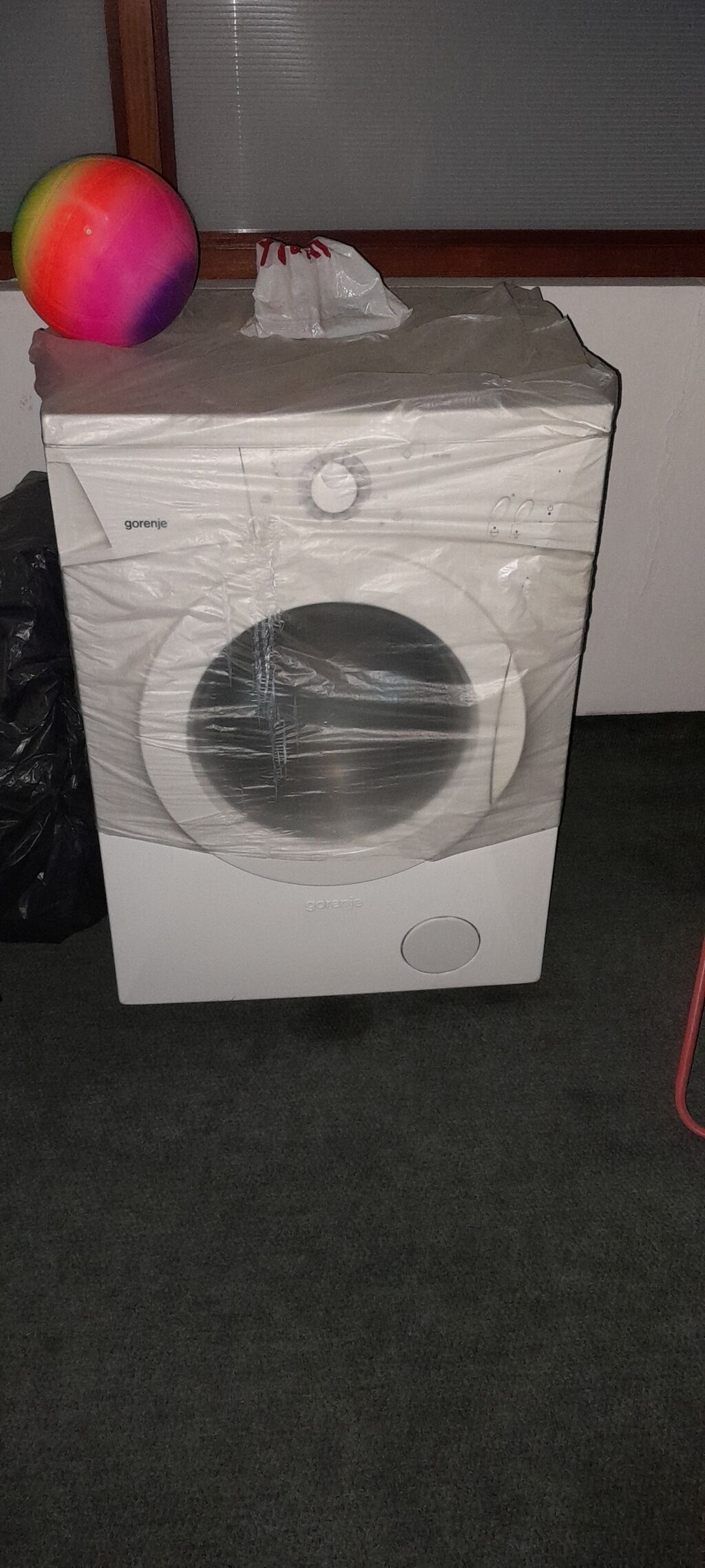 Ves masina gorenje wa 61061sve je u odlicnom stanju kao novo osim