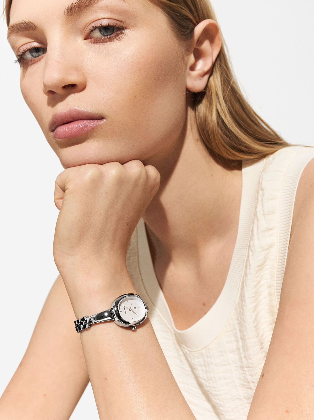 Oval Watch With Link Bracelet