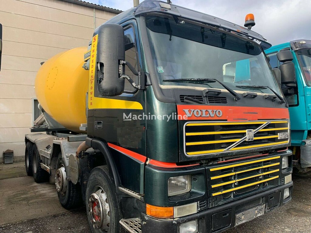 Volvo FM 12 420 kamion s mešalicom za beton