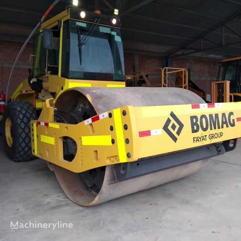 BOMAG BW219DH-4 kompaktor s jednim valjkom