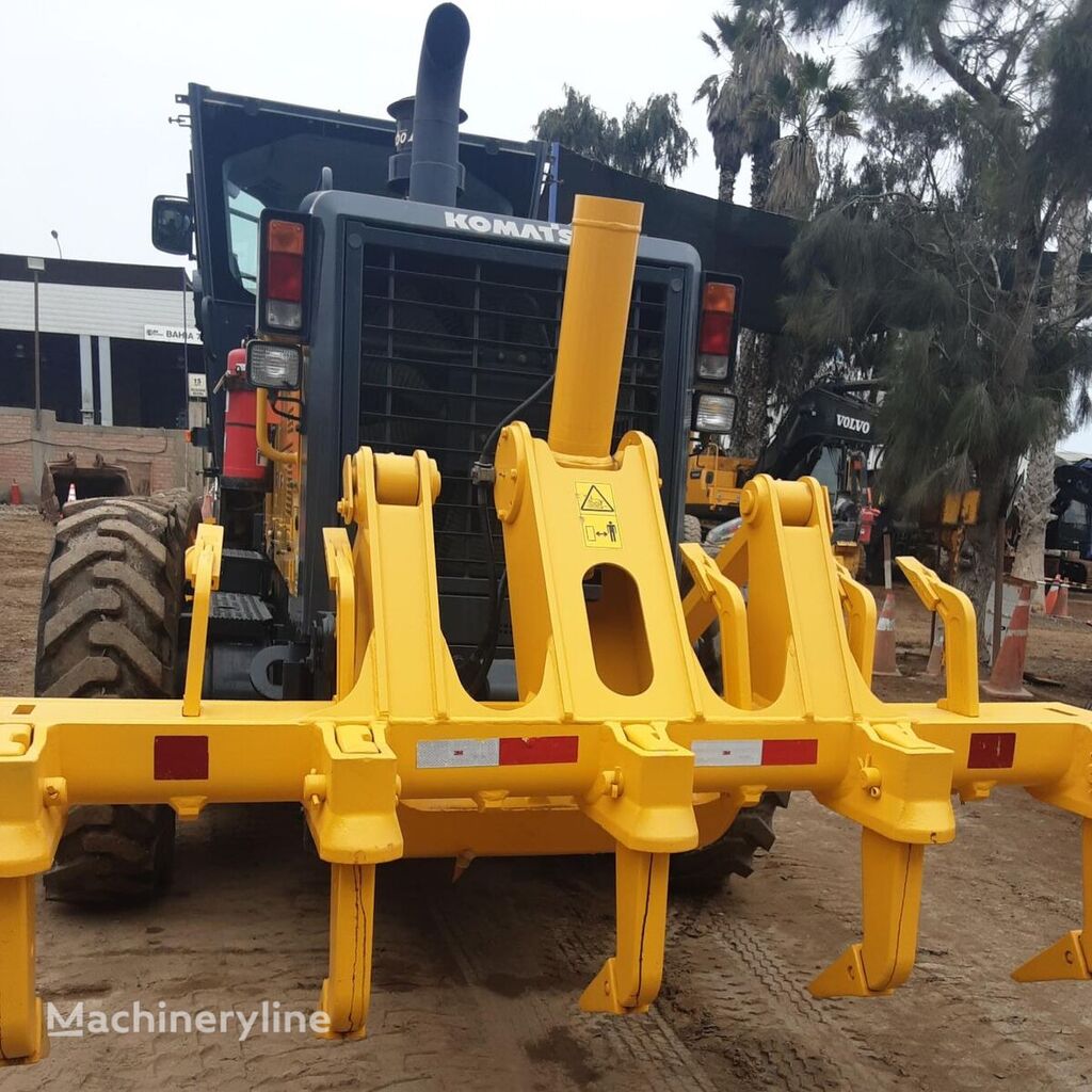 Komatsu GD555-5 grejder