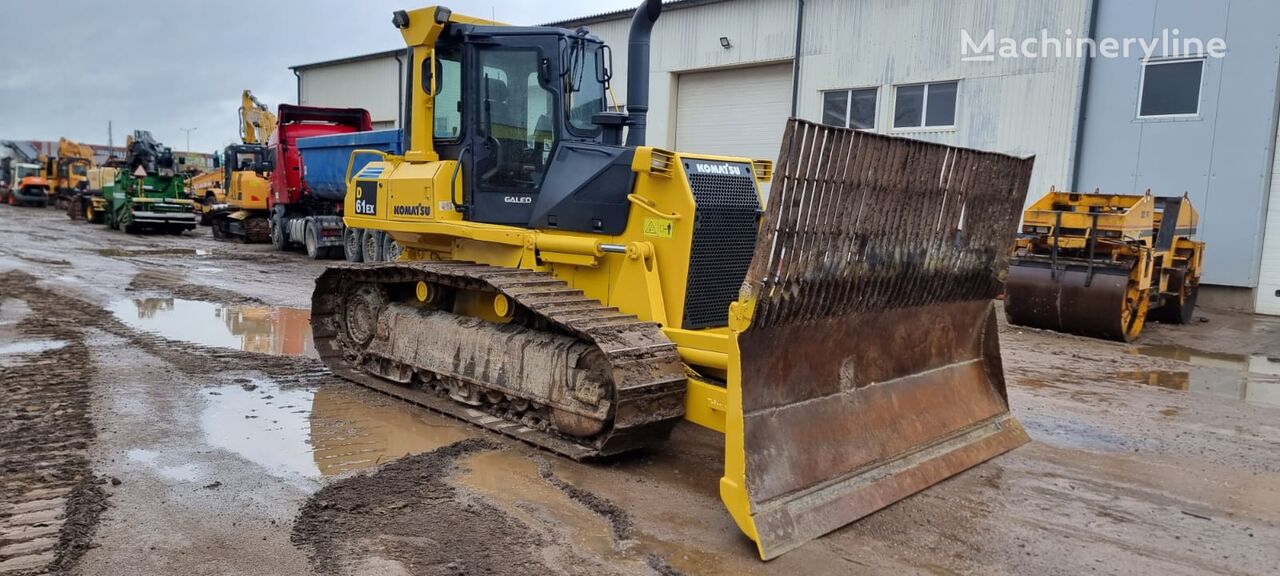 Komatsu D61 EX-15EO buldožer