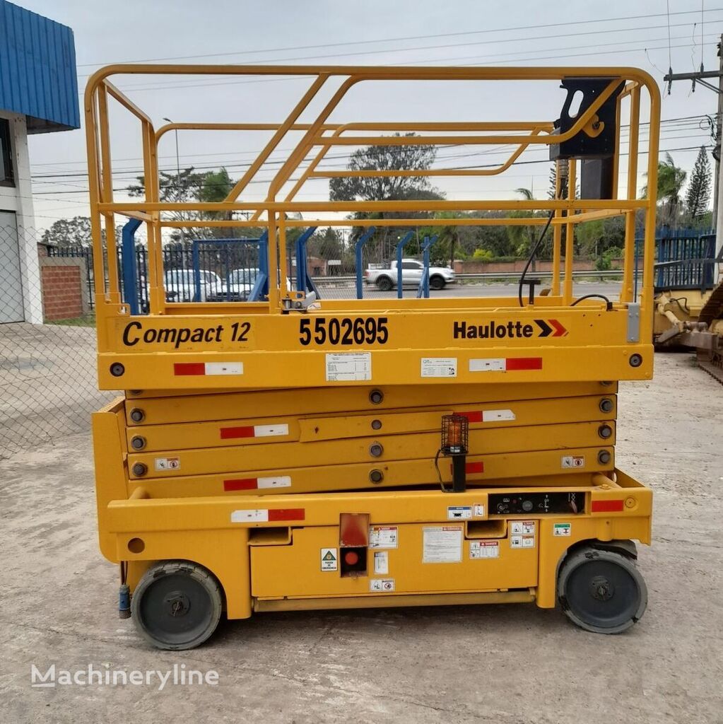 Haulotte COMPACT 12 makazasta platforma