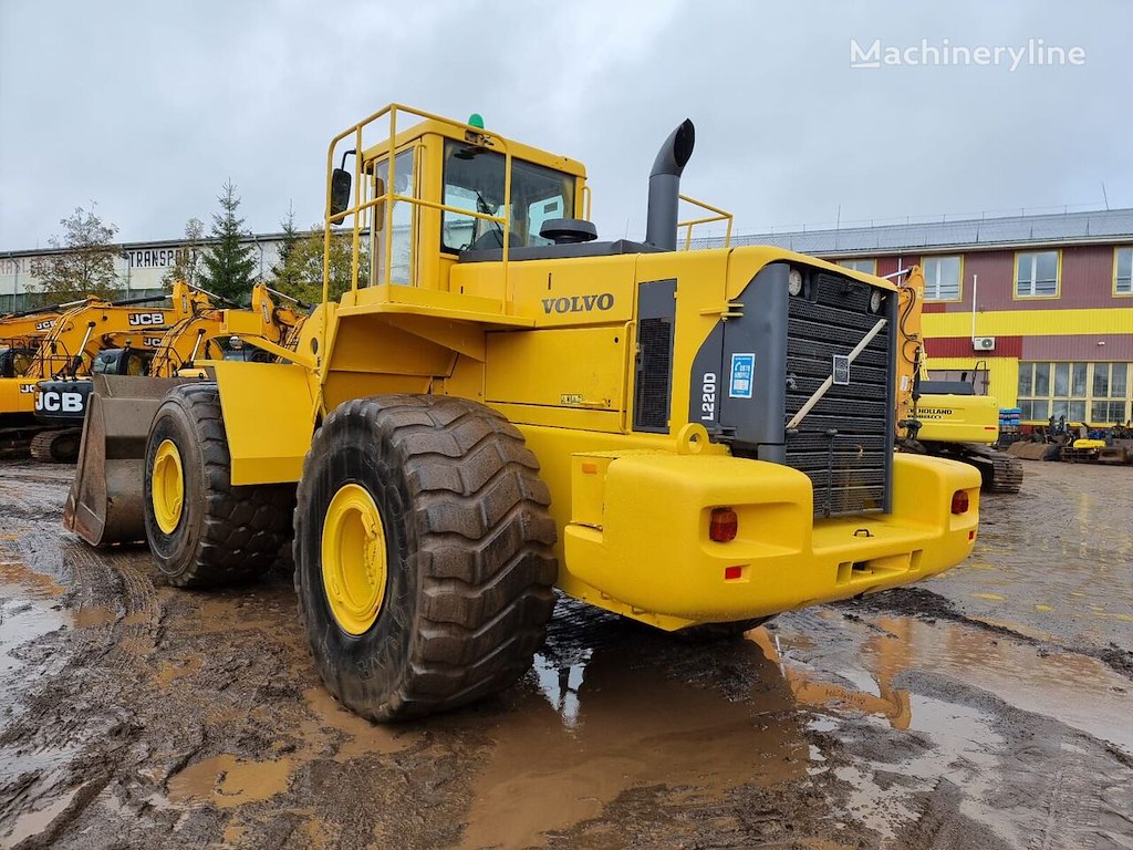 Volvo L220 D prednji utovarivač