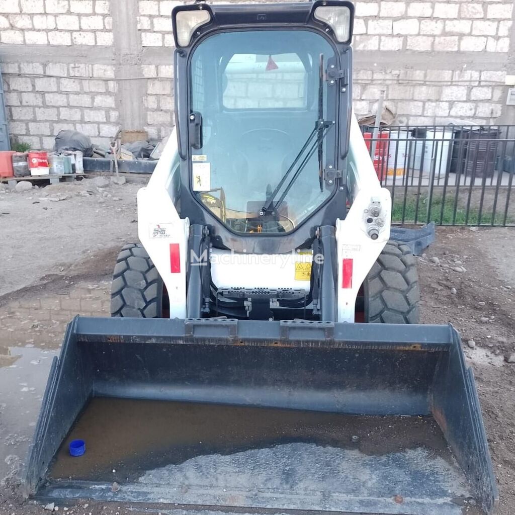 Bobcat S570 mini utovarivač