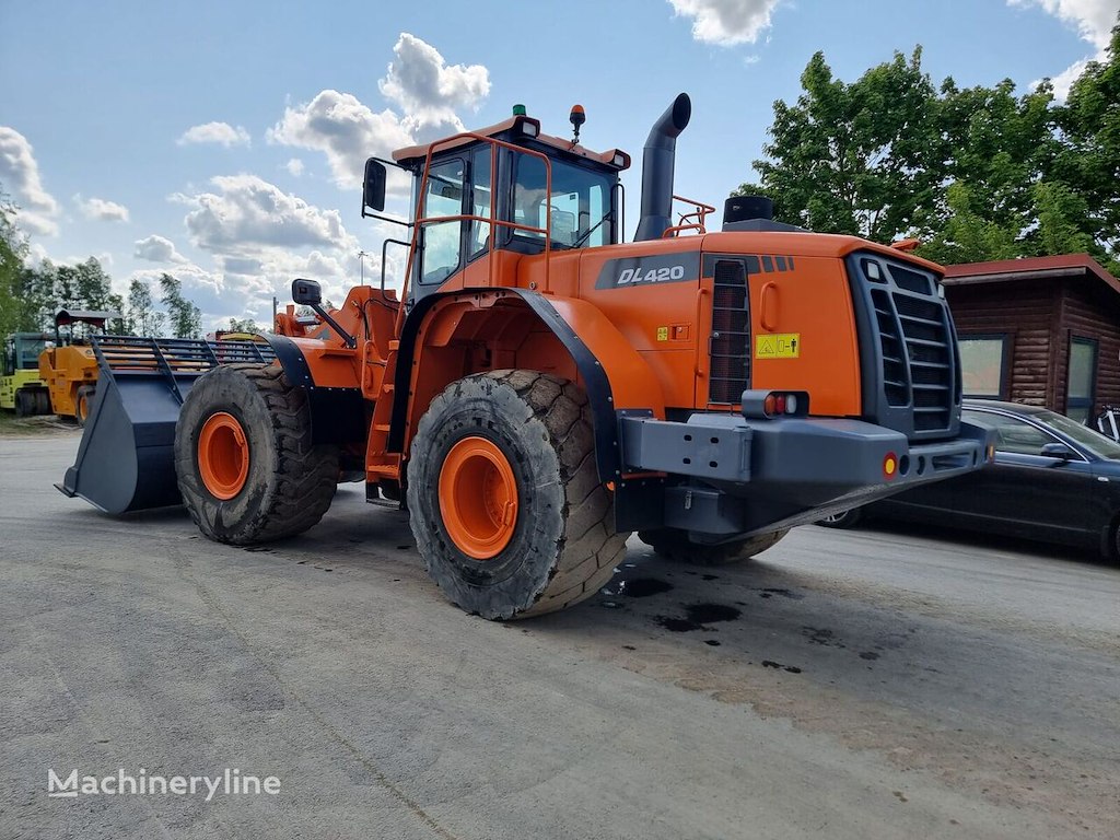 Doosan DL420-3 prednji utovarivač