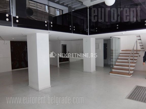 #41447, Izdavanje, Lokal, KNEZ MIHAILOVA, 6000 EUR