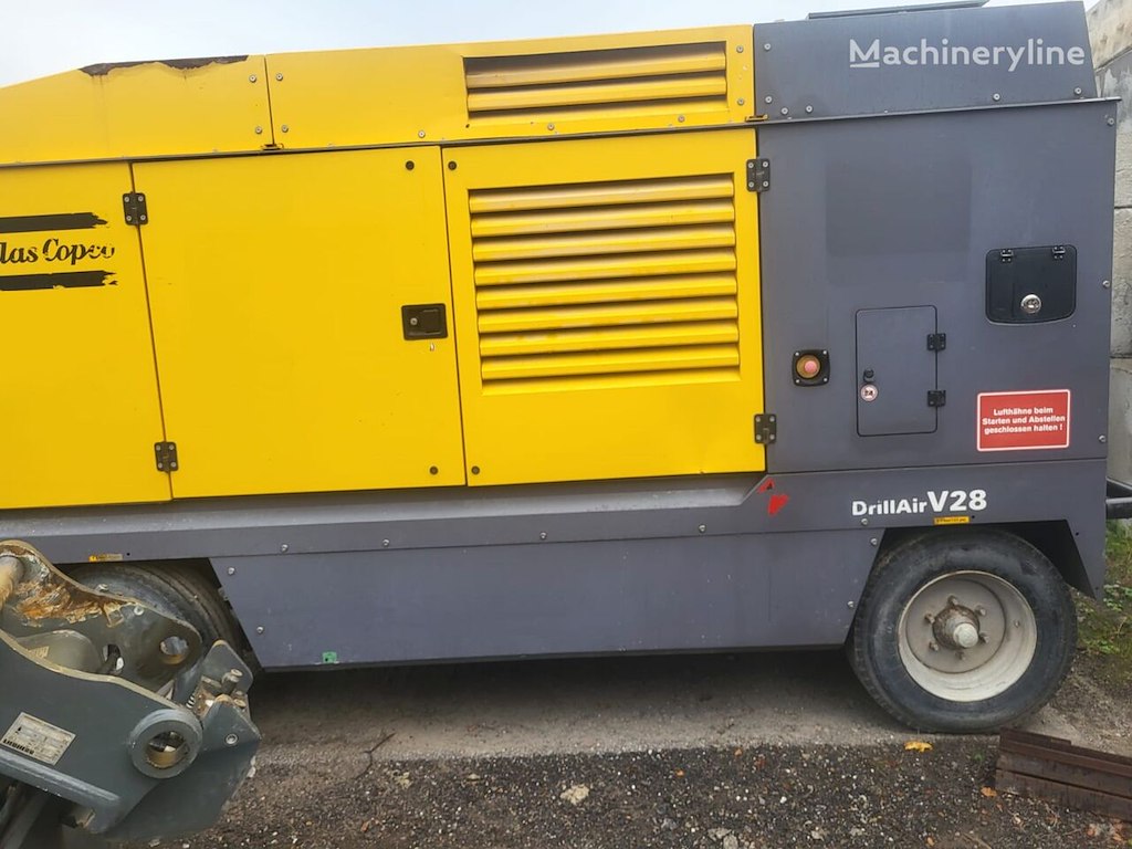 Atlas Copco V28 mobilni kompresor