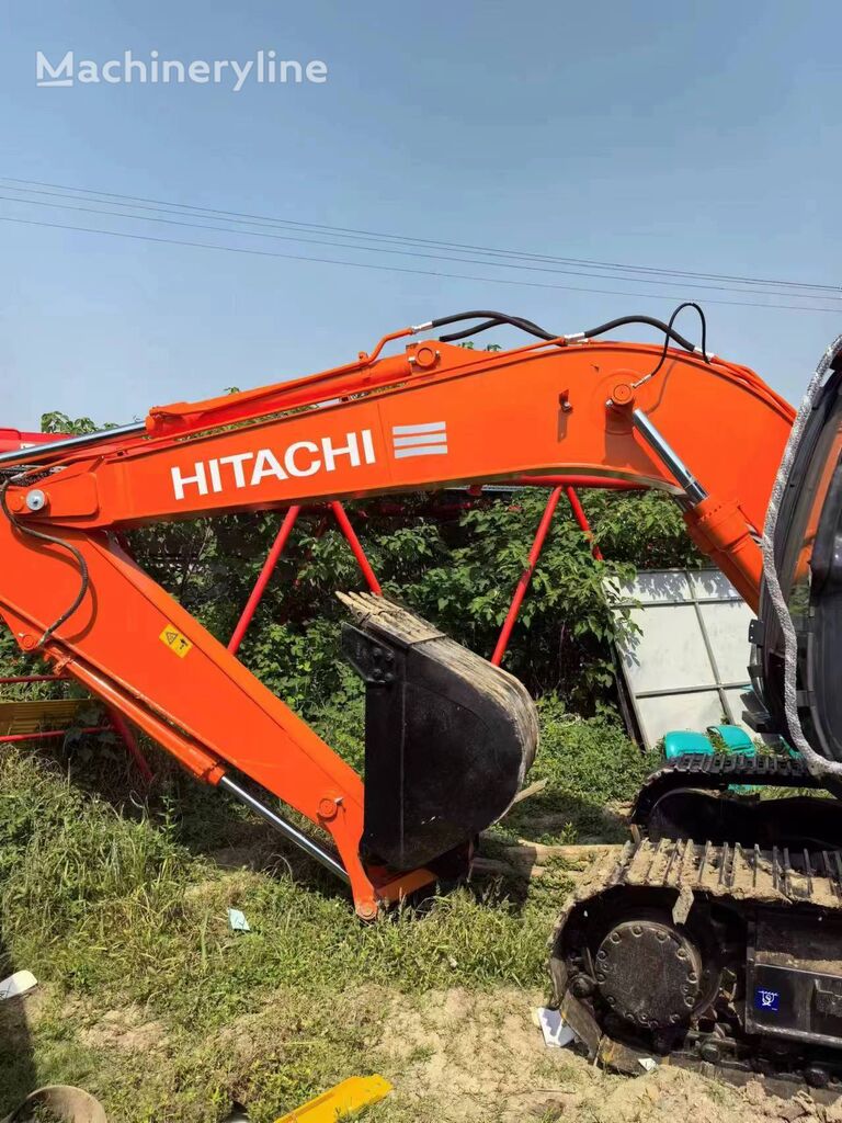 Hitachi ZX120 bager guseničar