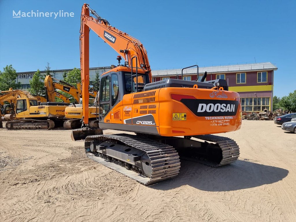 Doosan DX 225LC-5 bager sa dugom strelom