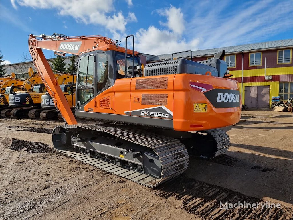 Doosan DX 225LC-7 LONG REACH bager sa dugom strelom