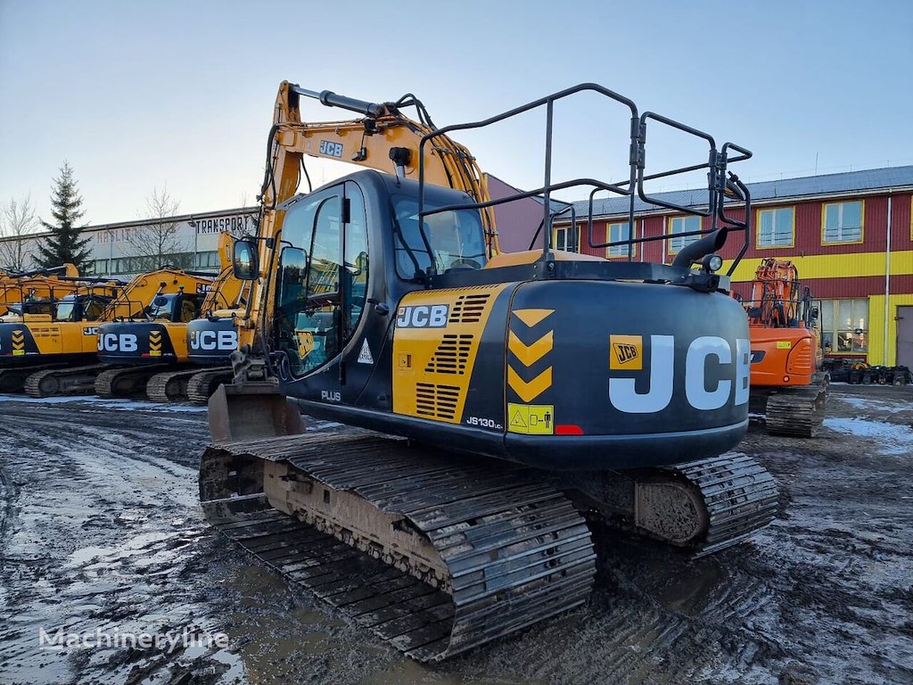 JCB JS130 LC+T4 BOG Master bager guseničar