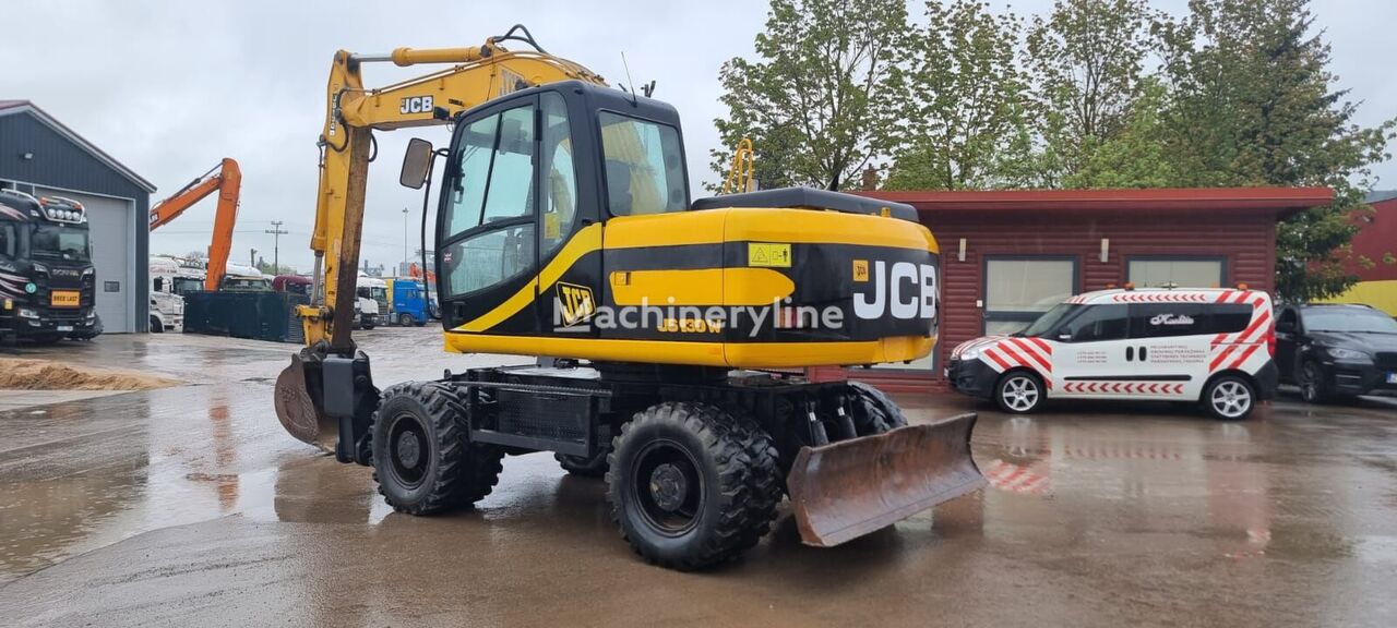 JCB JS 130W bager točkaš