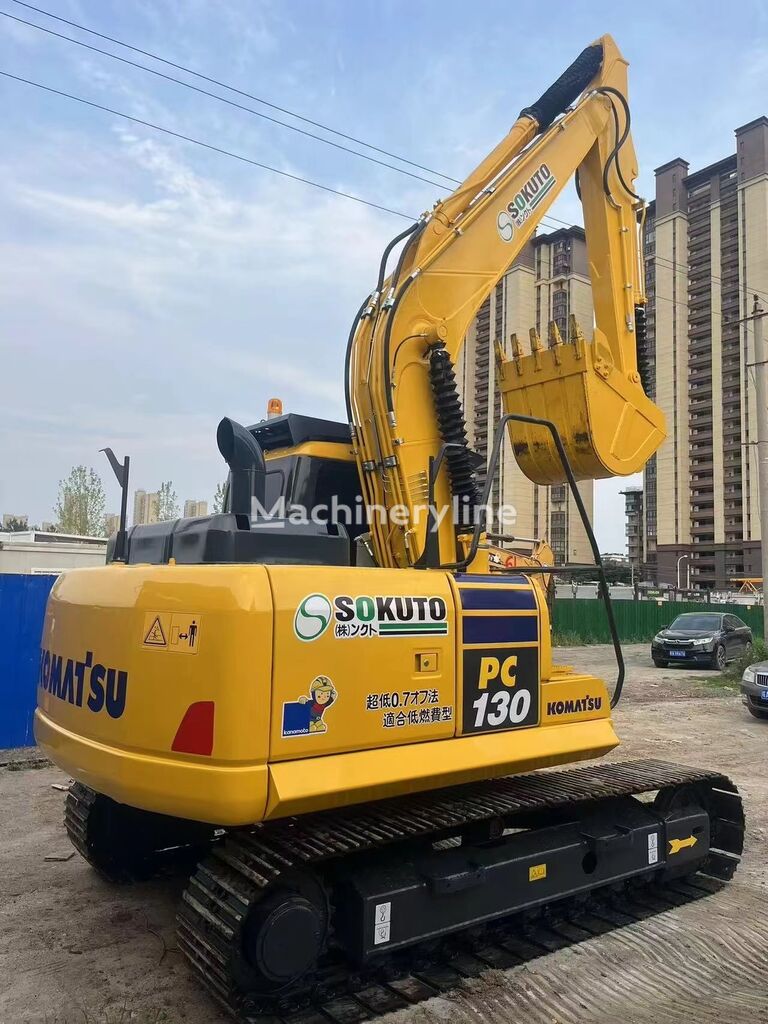 Komatsu PC130 bager guseničar