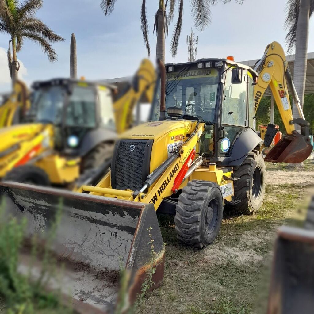 New Holland B90C bager-utovarivač