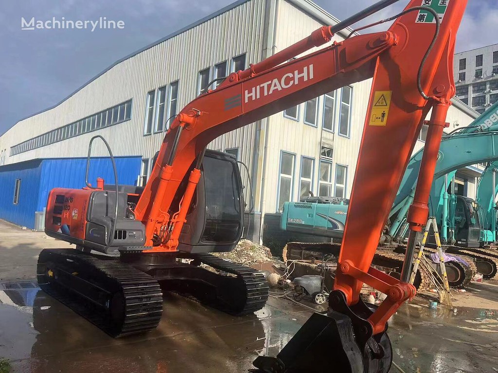 Hitachi ZX120 bager guseničar