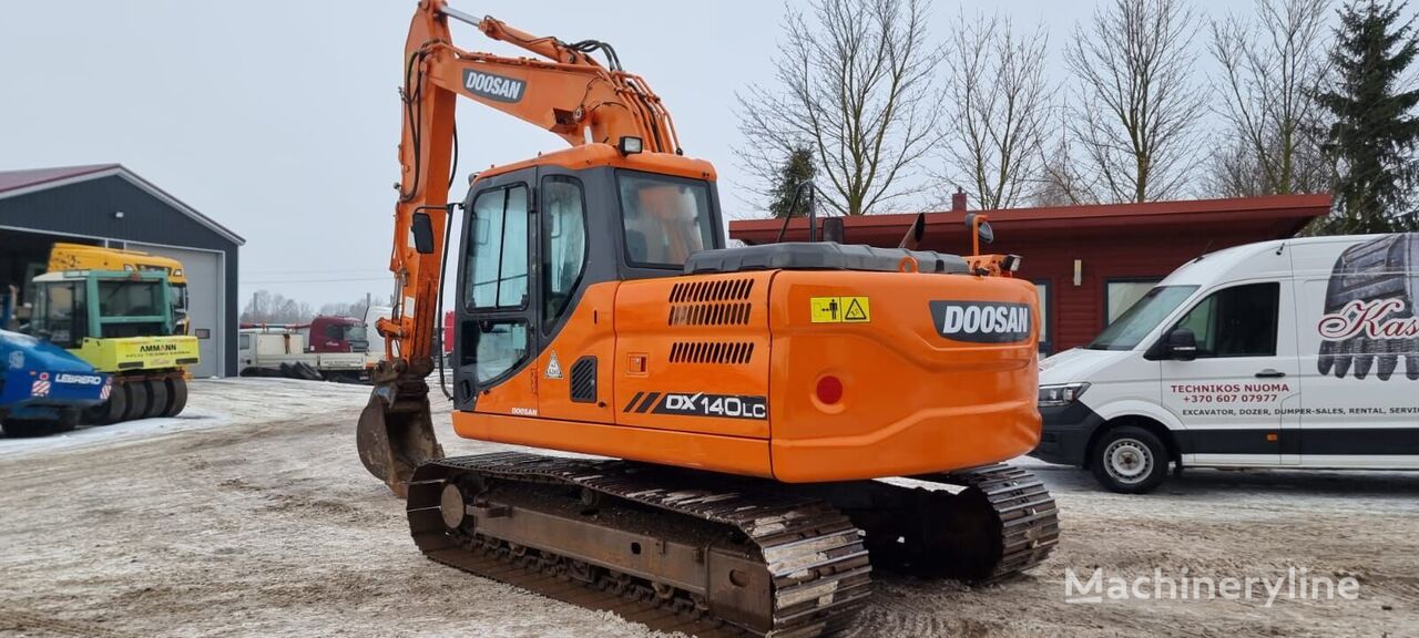 Doosan DX140 LC-3 bager guseničar