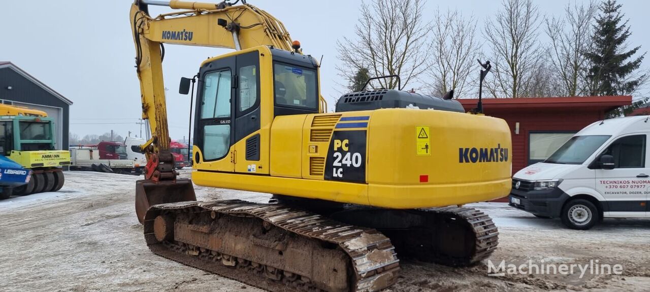 Komatsu PC240 LC-8 bager guseničar