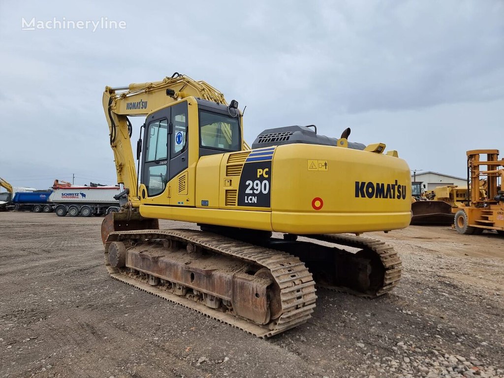 Komatsu PC 290-8 bager guseničar