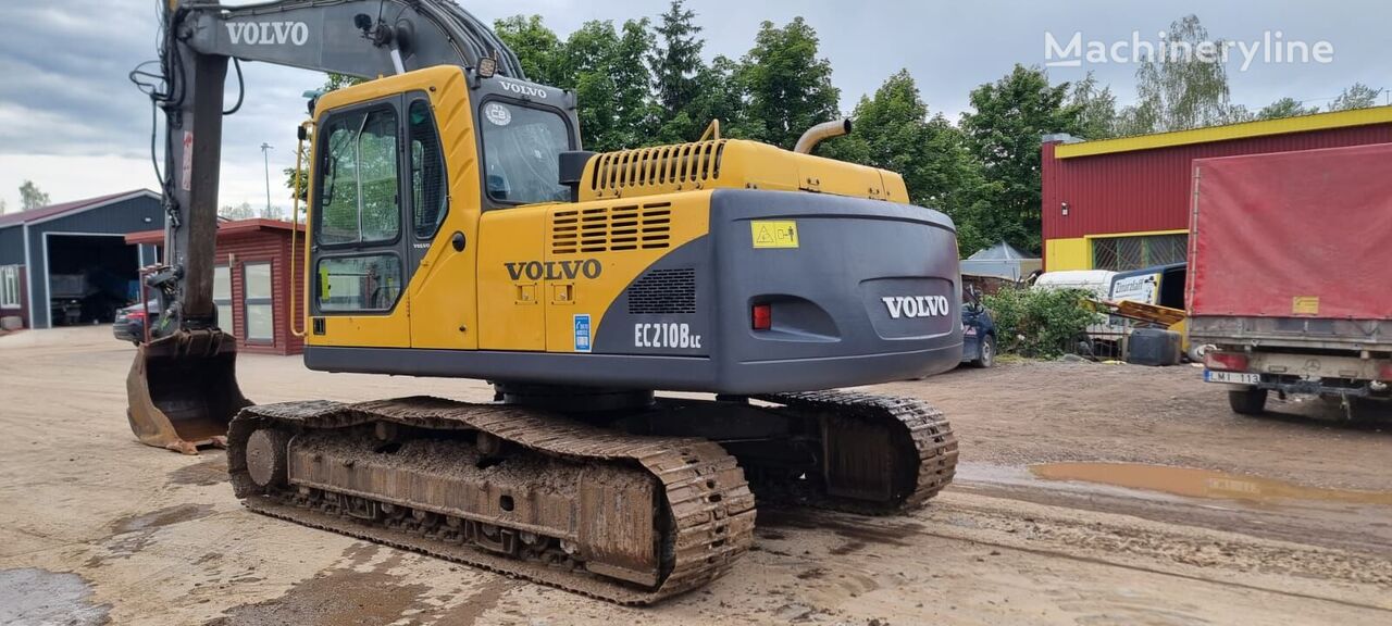 Volvo EC210 B bager guseničar