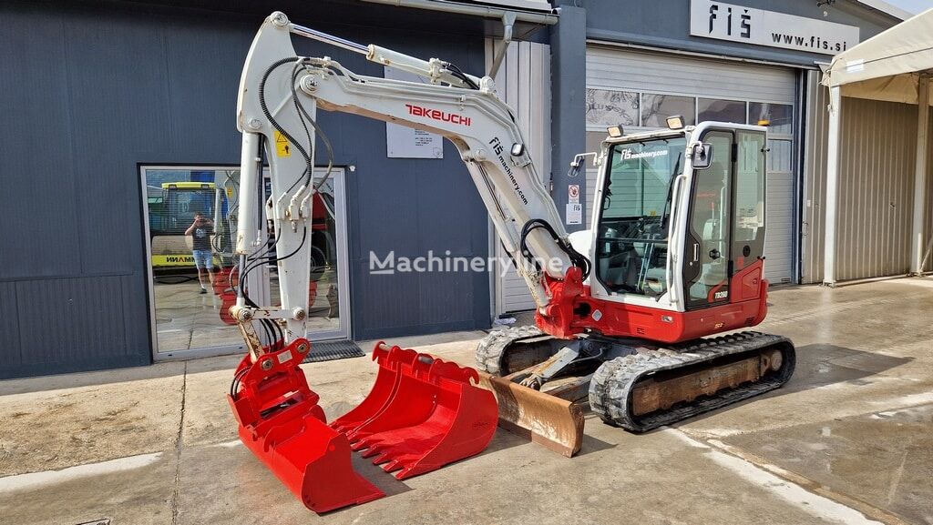 Takeuchi TB260 - POWERTILT - 3X BUCKETS - 2019 YEAR mini bager