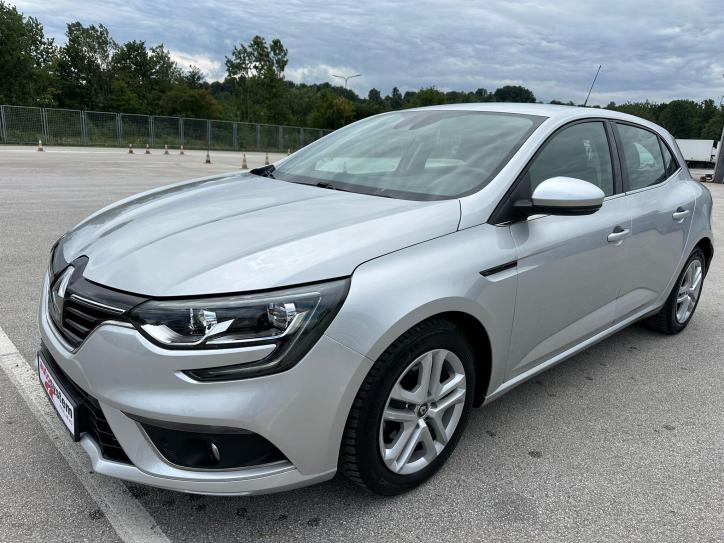 Renault Megane 1.5DCI KREDITI NA LICU MESTA