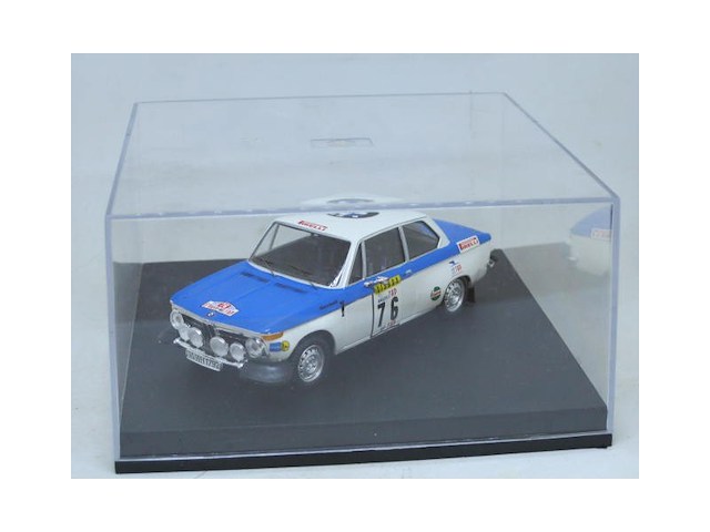 1:43 trofeu BMW 2002ti