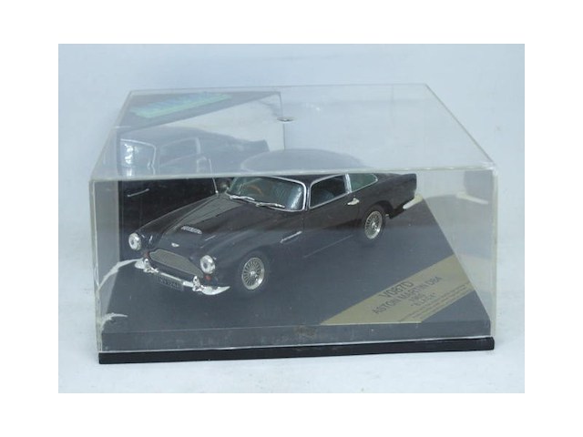 1:43 vitesse aston martin DB4