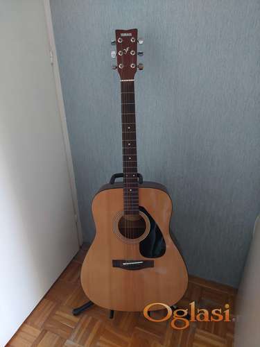 Yamaha akustična gitara F310P