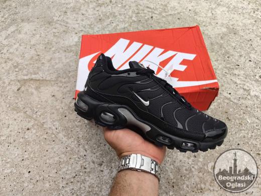 Nike Air Max Plus TN Mini Swoosh Black Metallic Silver