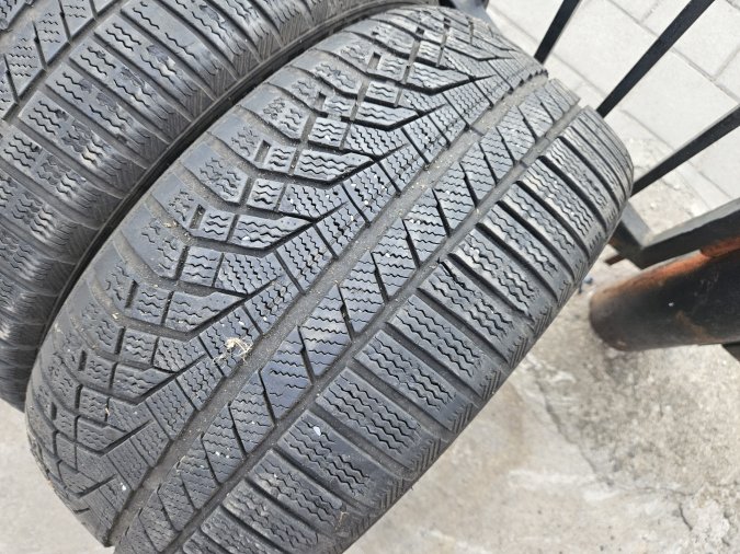 245/40 R18 Riken