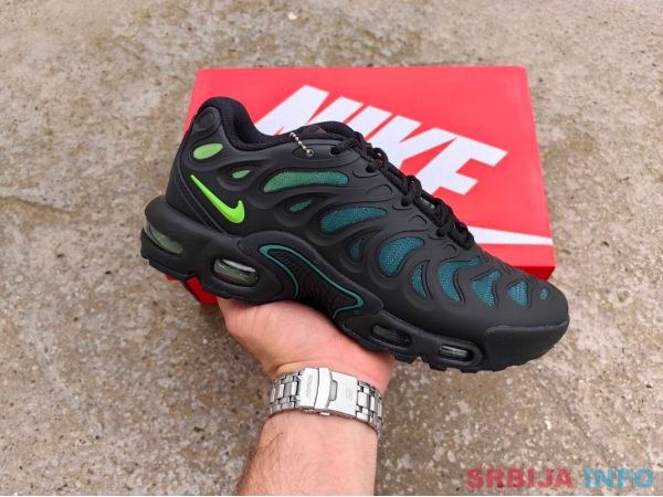 Nike Air Max Plus Drift Black VOlt