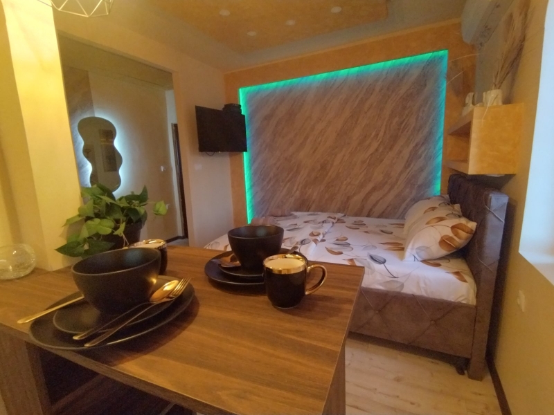 Studio Apartman Royal Lux, Kula, Maksima Gorkog 1