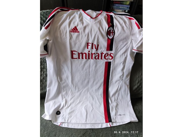 Dres AC Milan