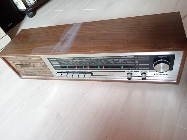 Radio GRUNDIG