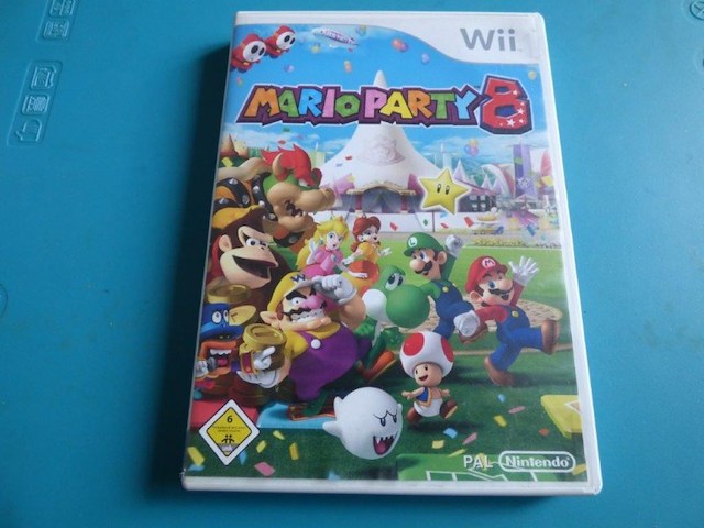 Nintendo Wii igra - Mario Party 8