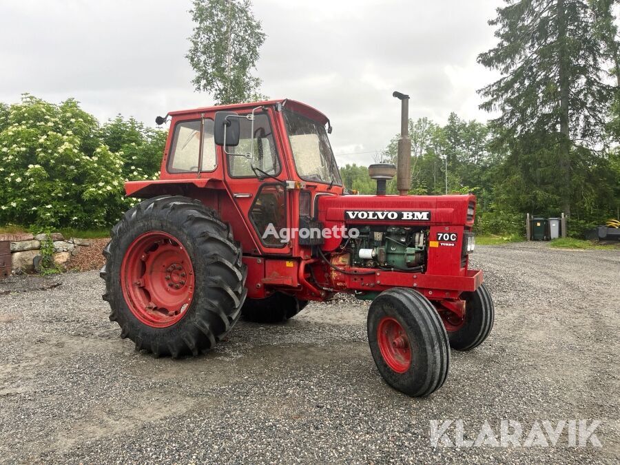 Prodaje se Volvo T 700 traktor točkaš na aukciji