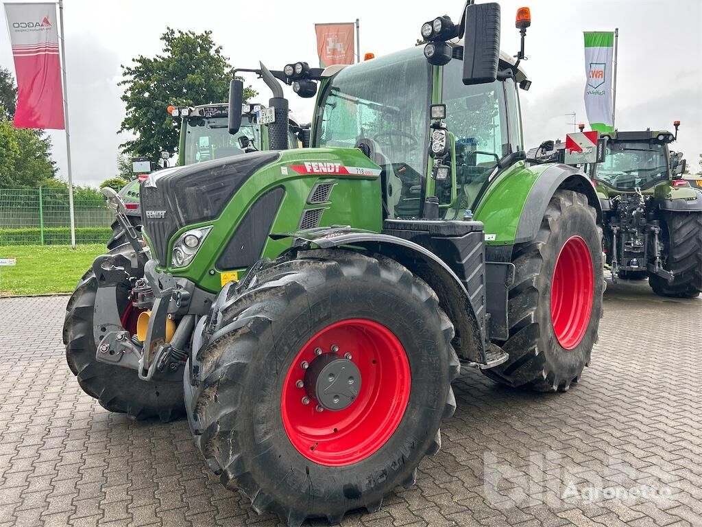 Prodaje se Fendt 718 Vario Gen6 traktor točkaš na aukciji