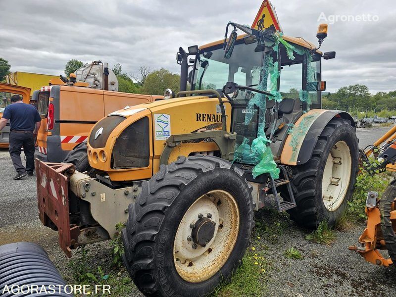 Prodaje se Renault CELTIS456 traktor točkaš na aukciji