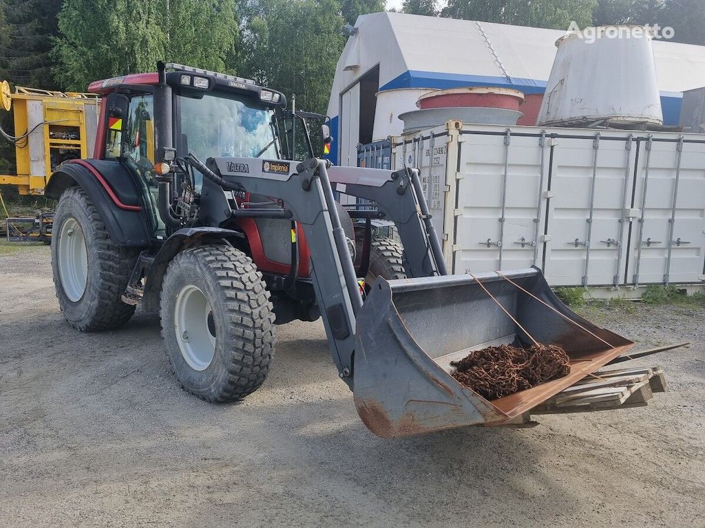 Prodaje se Valtra N92 traktor točkaš na aukciji