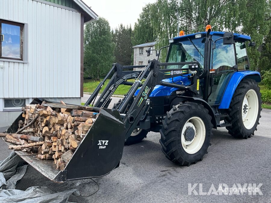 Prodaje se New Holland TL70 traktor točkaš na aukciji