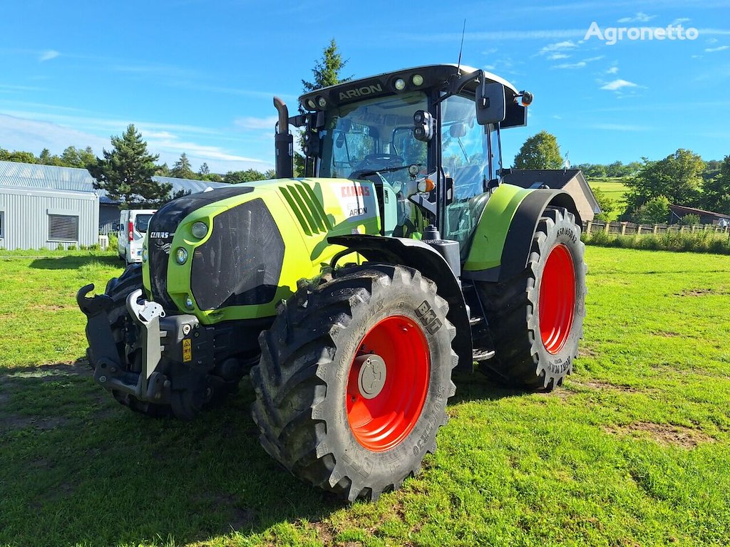 Prodaje se Claas ARION 650 4X4 traktor točkaš na aukciji
