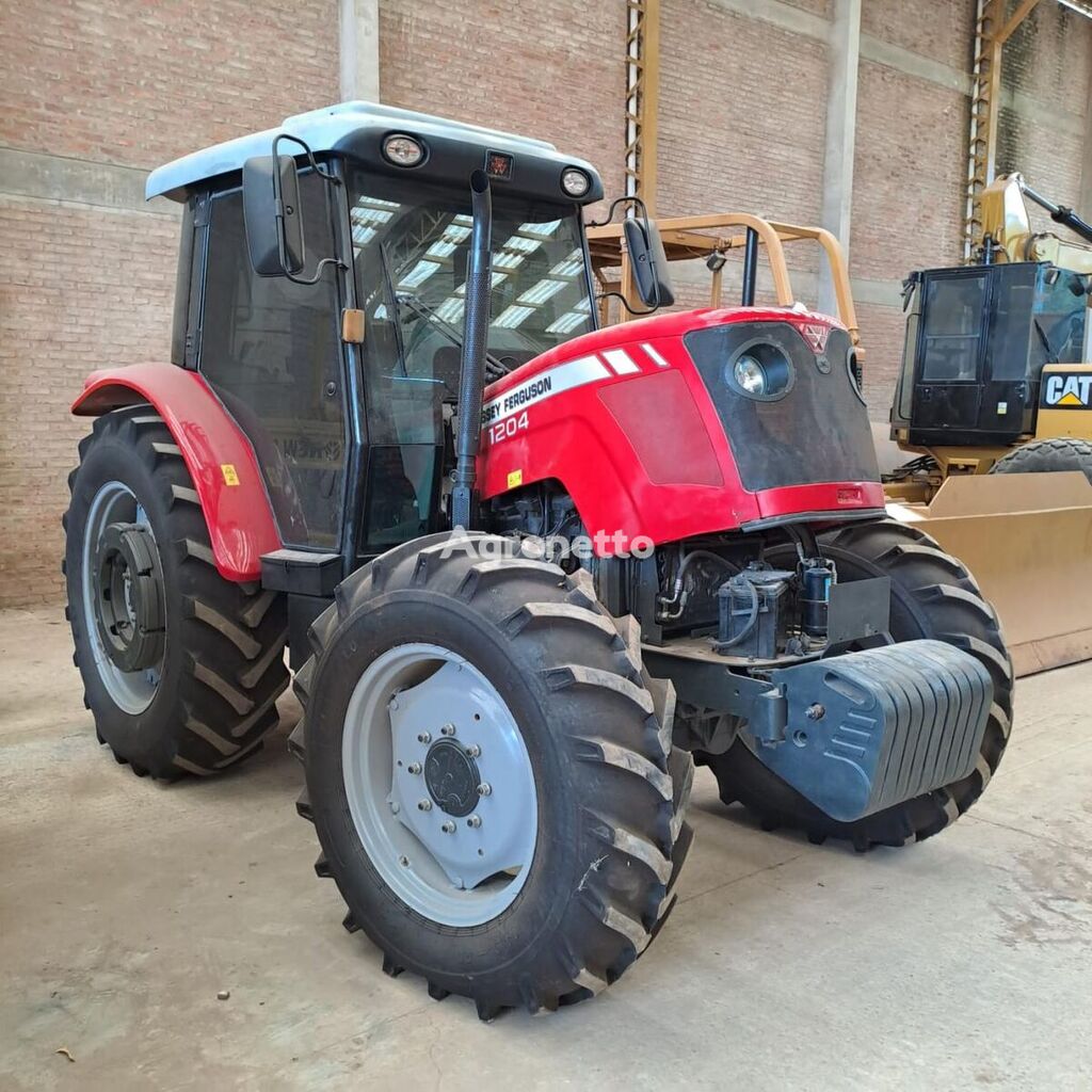 Massey Ferguson 1204 traktor točkaš