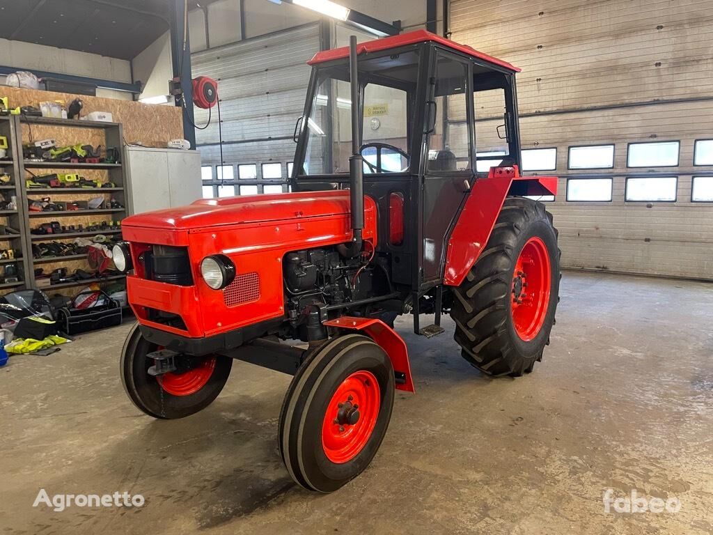 Prodaje se Zetor 4718 traktor točkaš na aukciji